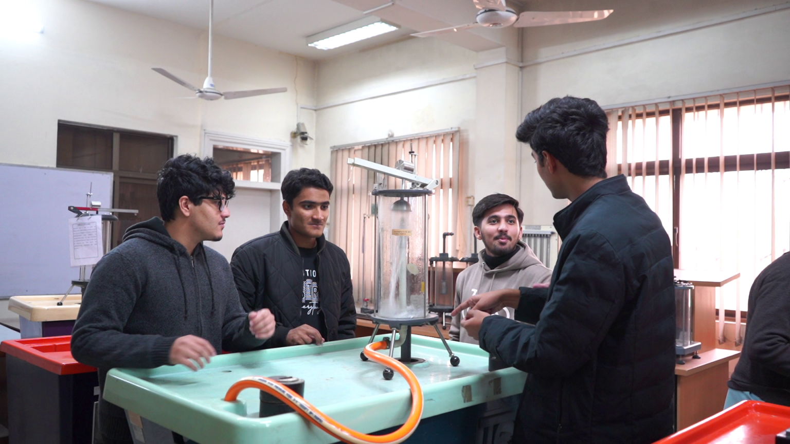 Fluid Mechanics Lab - CEME